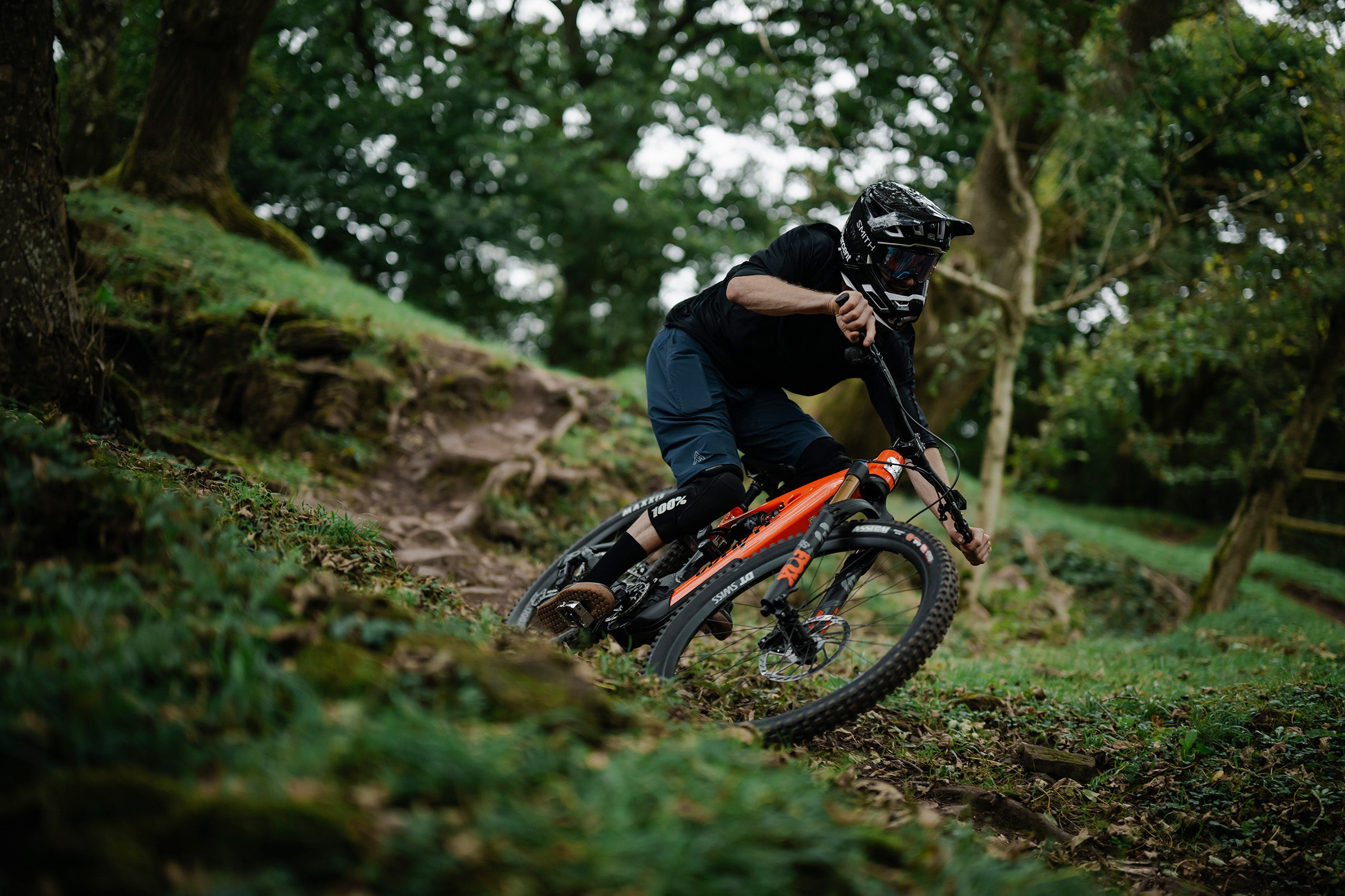 E-180 RSX super e-enduro/gravity electric mountain bike – Whyte Bikes