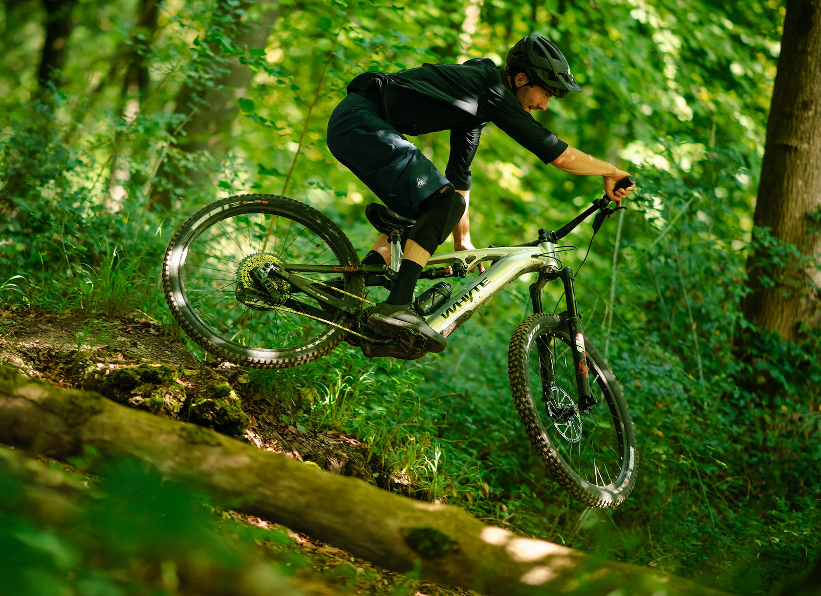 E-160 RS trail/enduro electric mountain bike – Whyte Bikes