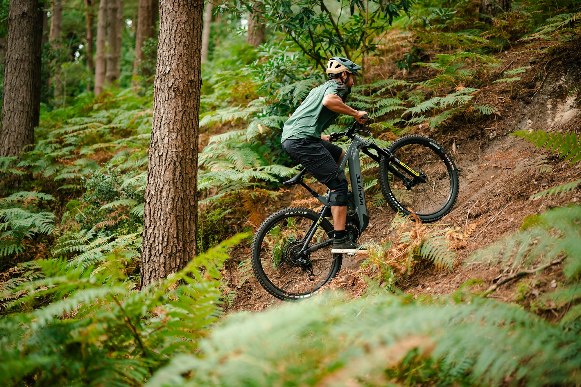 E-160 S trail/enduro electric mountain bike – Whyte Bikes